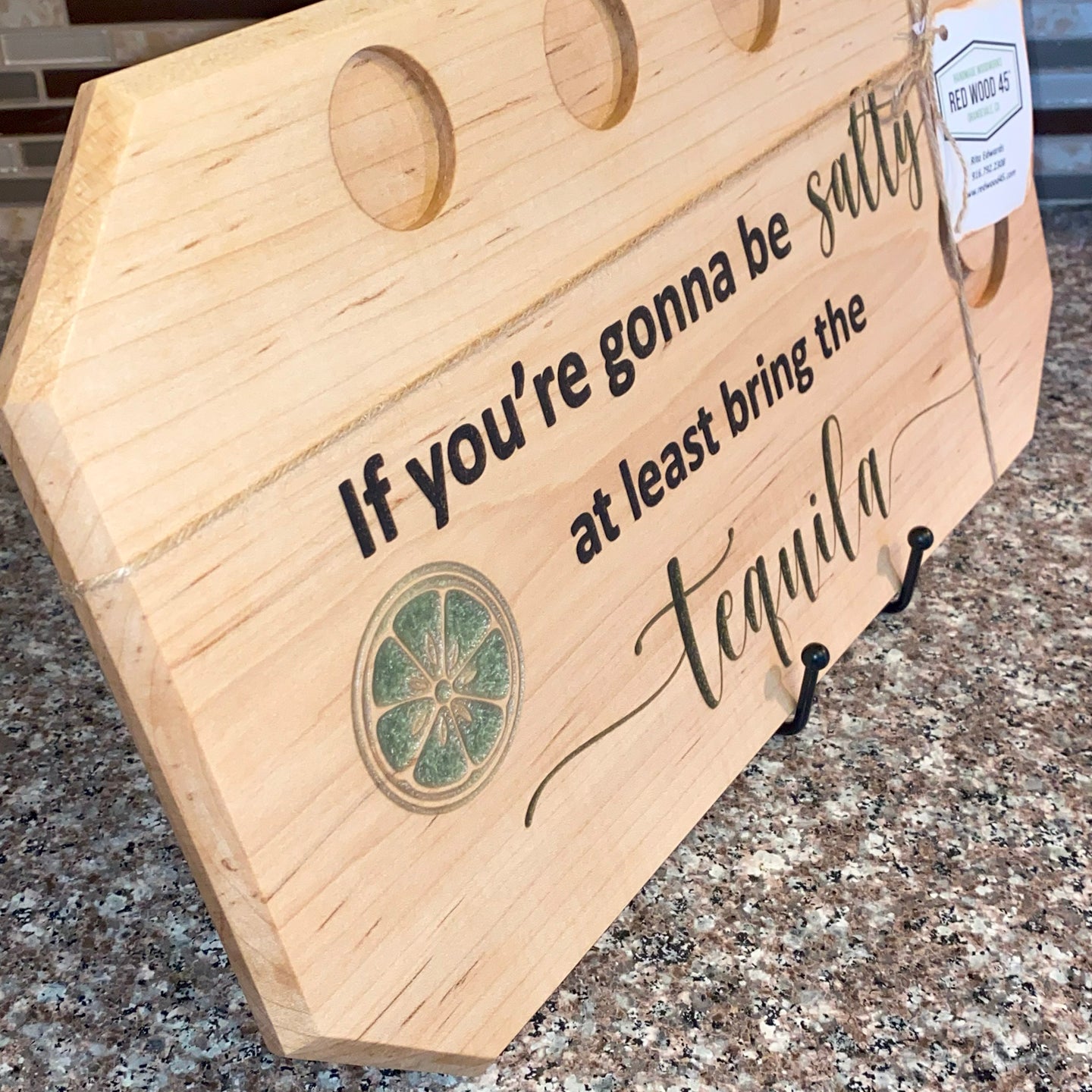 BOARD: TEQUILA BOARD WITH MATCHING SHOT GLASSES MAPLE #1 – REDWOOD45